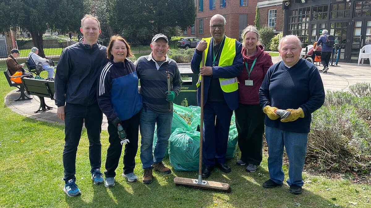 Community cares for Wallington Library Gardens - Sutton Liberal Democrats